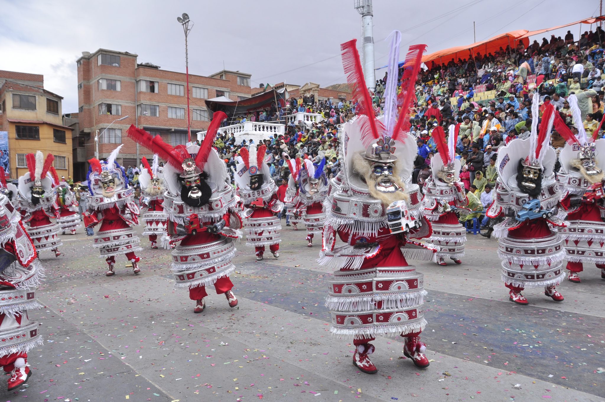 Reflexiones a partir de la declaratoria de la morenada como patrimonio ...