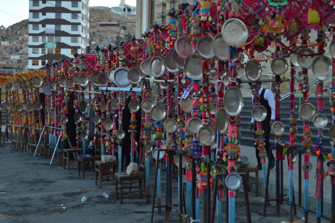 Son 118 años que marcan la historia de la Diablada Auténtica ...