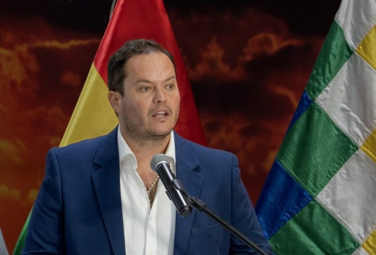 Ante renuncia de Dorgathen a YPFB, piden alerta migratoria por caso Botrading - Periódico La Patria