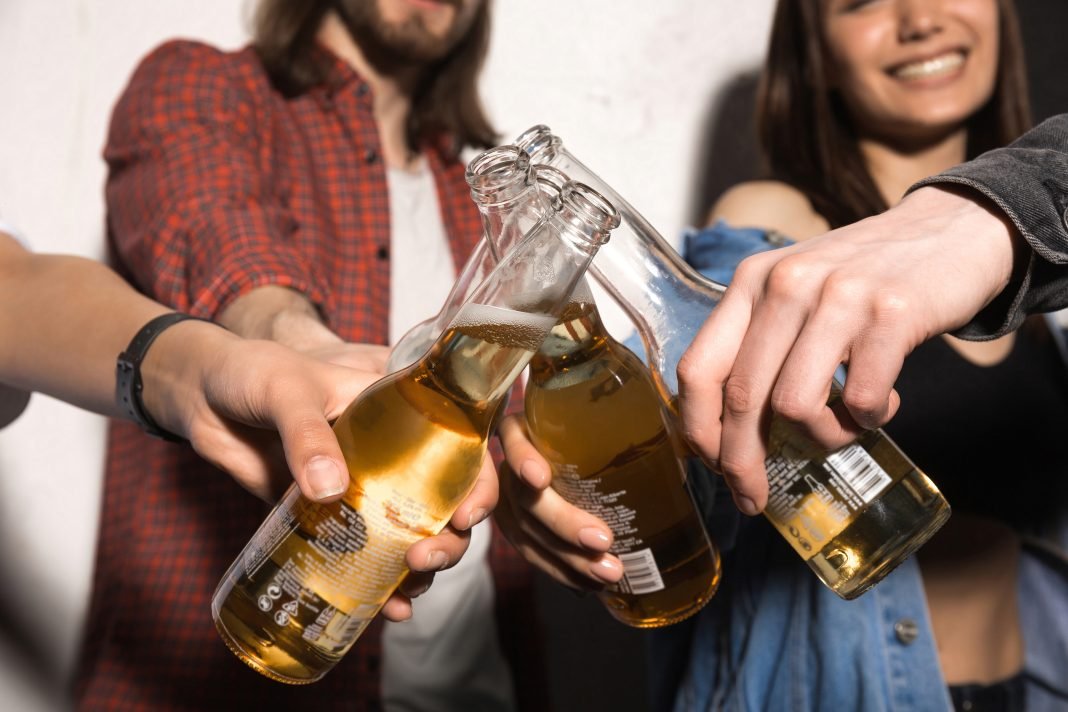 Tarija lidera el consumo de alcohol en Bolivia, según informe del ...