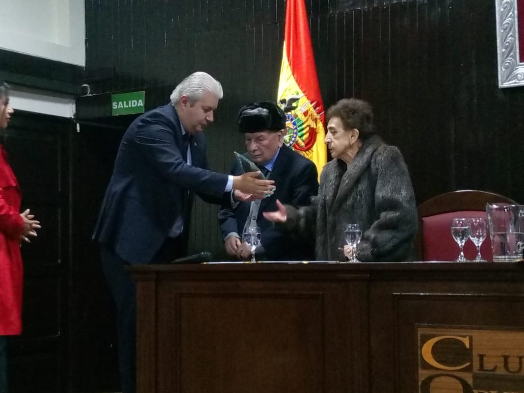 Homenaje a Graciela Pardo, Mario Vásquez y Víctor Aramayo por su legado ...