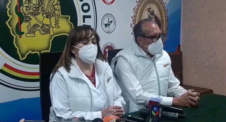 Colegio Médico analiza medidas tras la aprehensión de Larrea - La ...