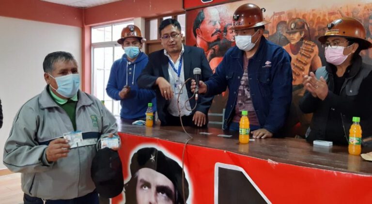 “Segip acerca tu licencia” beneficia a 492 trabajadores - La Patria 3.0 ...