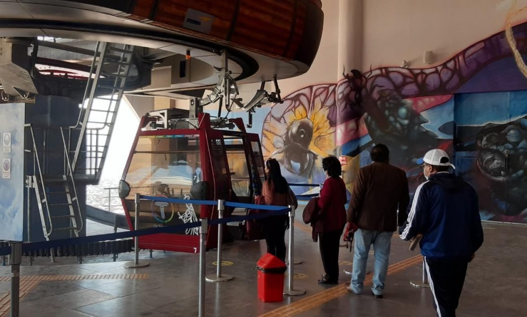 Autoridades desconocen los ingresos que genera el teleférico de Oruro ...