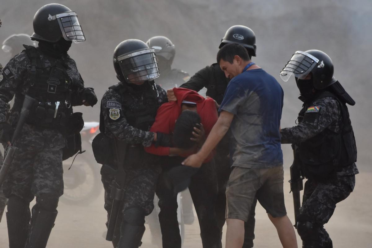 Cochabamba: Enfrentamientos por intento de bloqueo en puente Khora - La ...