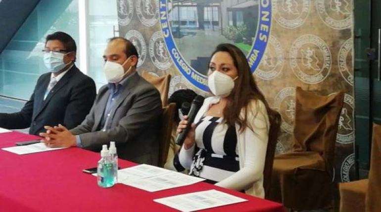 Colegio Médico de Cochabamba sugiere una tercera dosis para el personal ...