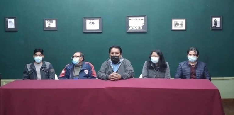 Cayola y García llegan con una muestra desde el hogar - La Patria 3.0 ...