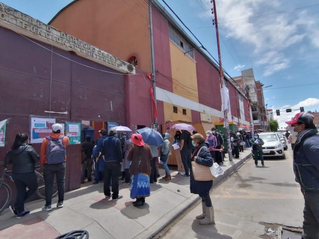 Reclaman lentitud y personal de salud ve intolerancia en la población ...
