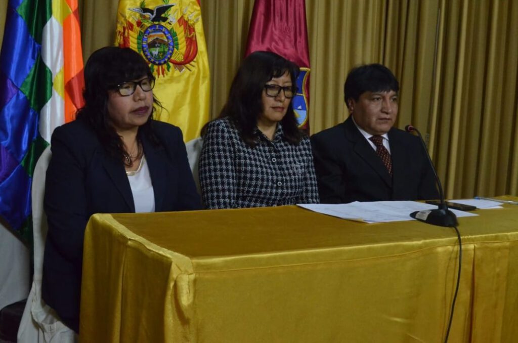 Profesores de Lenguaje presentan cronograma de actividades educativas y ...